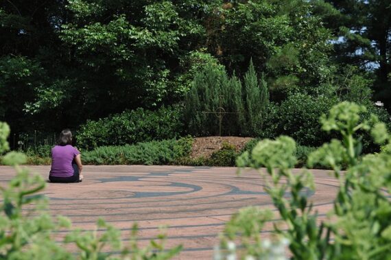 How To Create An Outdoor Meditation Space - Art of Healthy Living