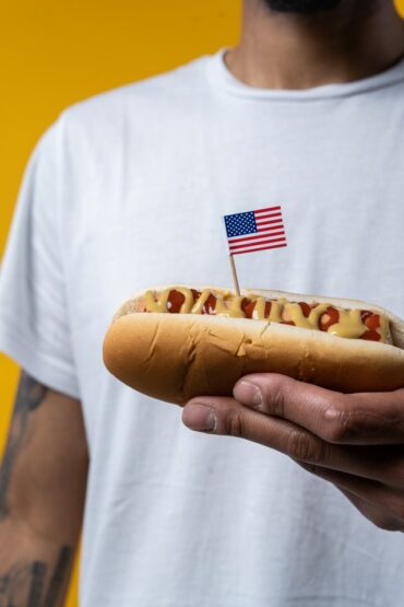 The History Of Hot Dog: 6 Interesting Facts